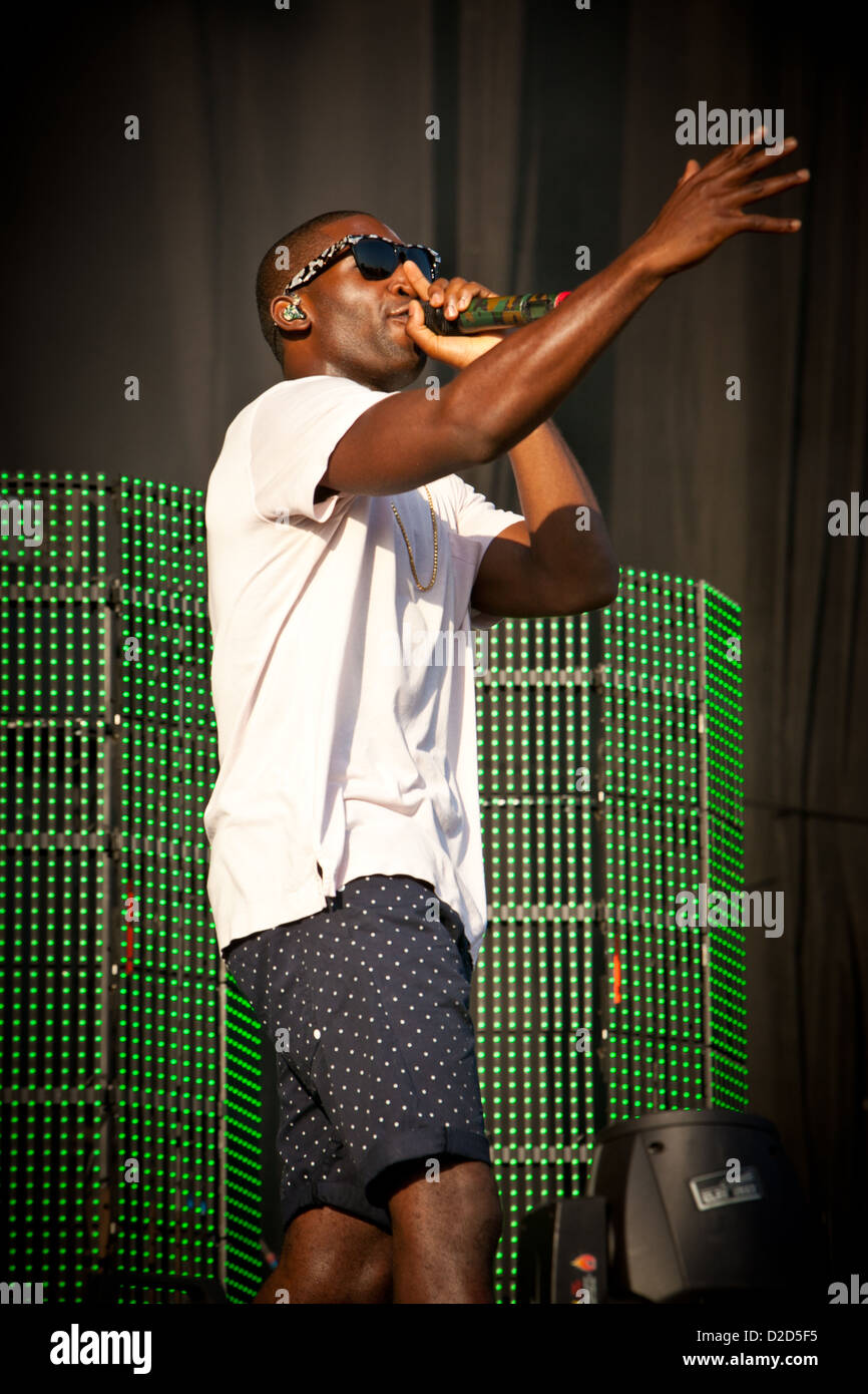 Tinie tempah performer singer chelmsford hi-res stock photography and ...