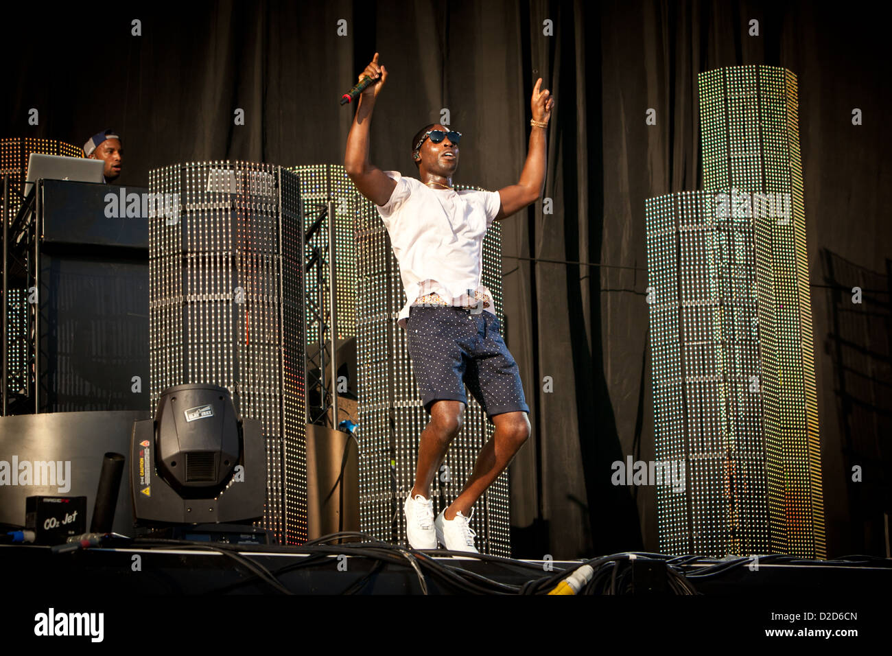 Tinie tempah performer singer chelmsford hi-res stock photography and ...