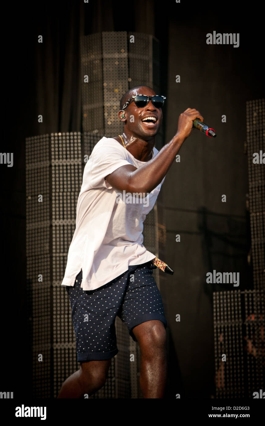 Tinie tempah performer singer chelmsford hi-res stock photography and ...