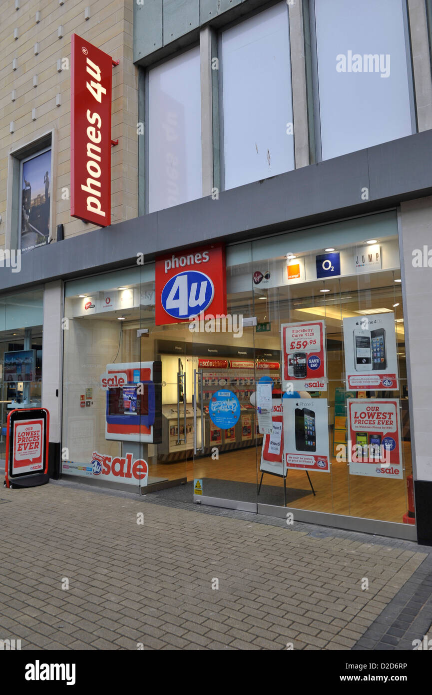 Phones 4 U Retail shop or unit on UK street Stock Photo - Alamy