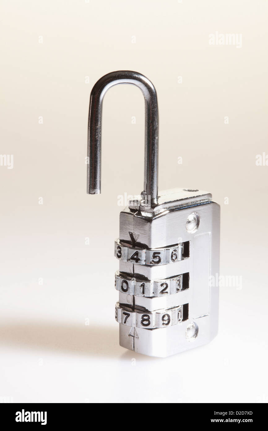 Shiny padlock hi-res stock photography and images - Alamy