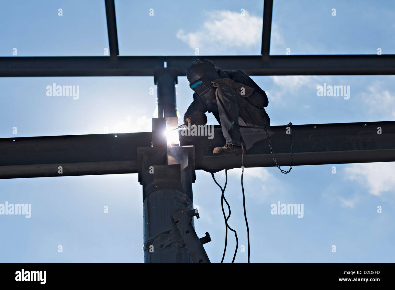 Steel beam roof on hi-res stock photography and images - Alamy