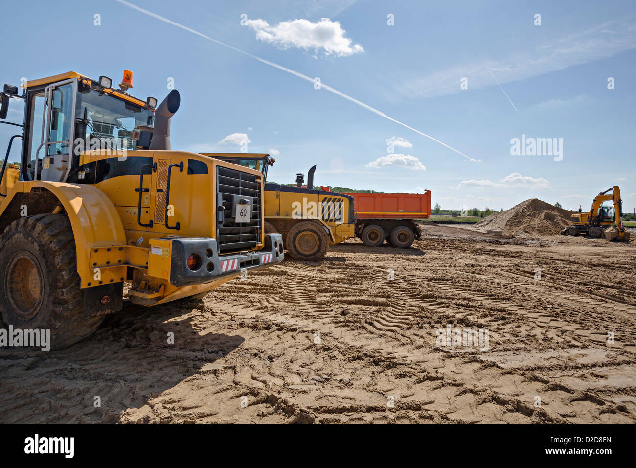 Construction vehicles hi-res stock photography and images - Alamy