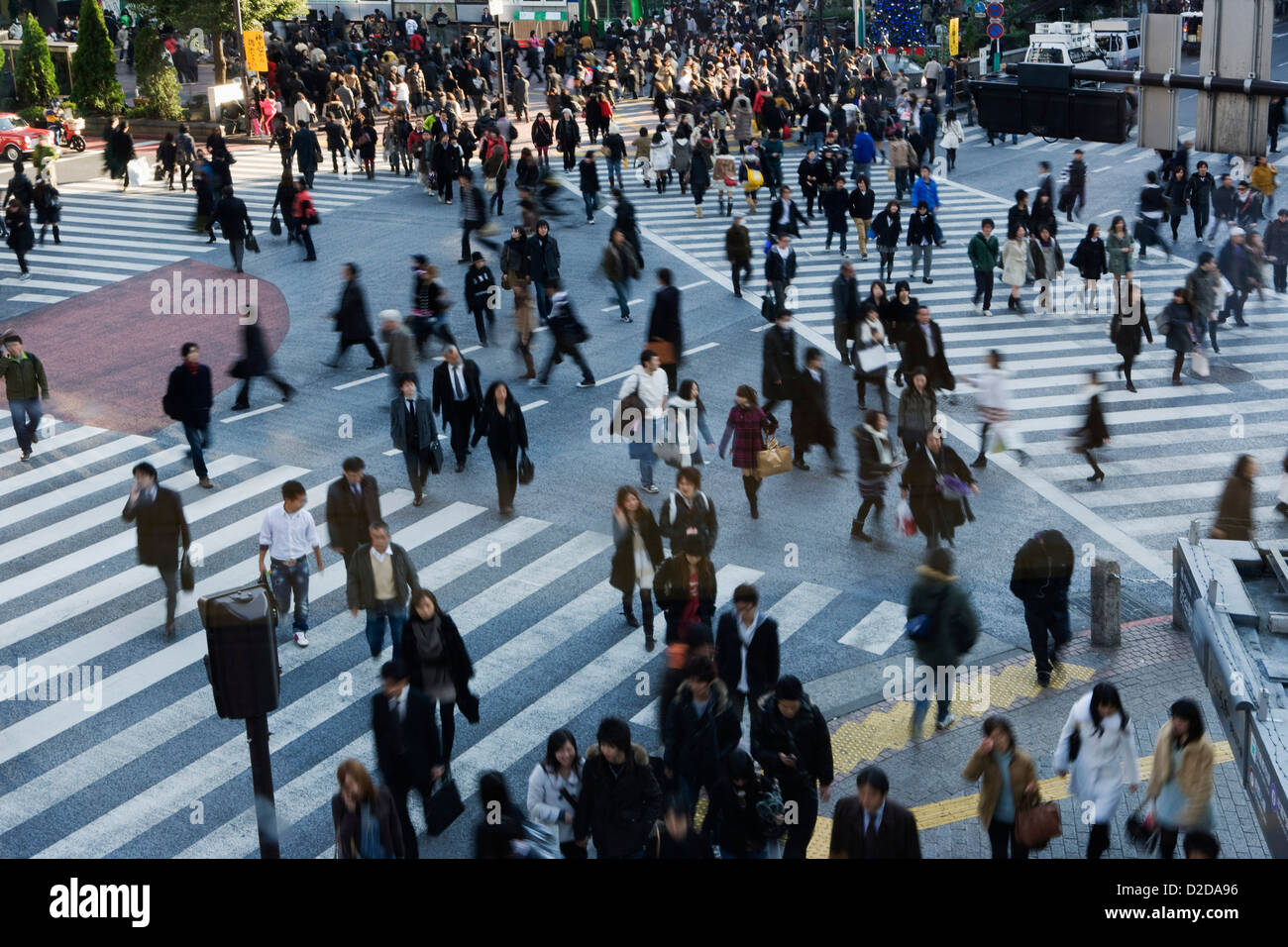 Crowd on pedestrian crossings in Shibuya, Japan Stock Photo - Alamy