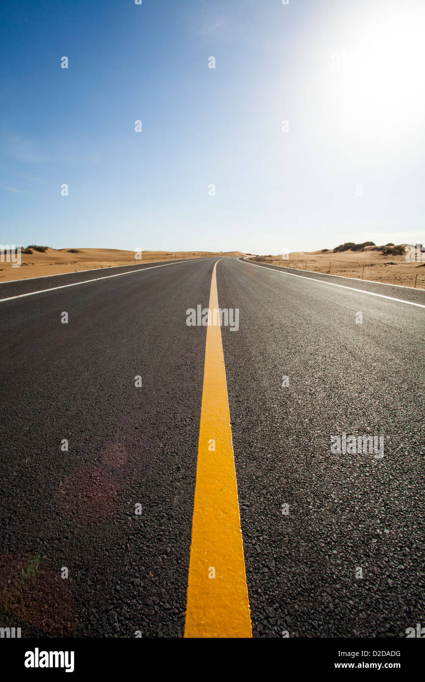 Highway inner lane hi-res stock photography and images - Alamy