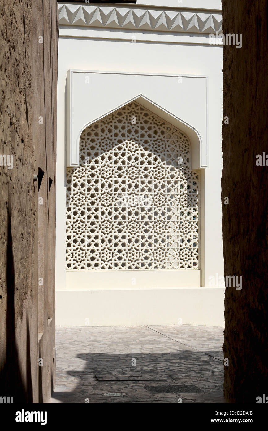 Arabesque lattice window in Dubai, United Arab Emirates Stock Photo - Alamy