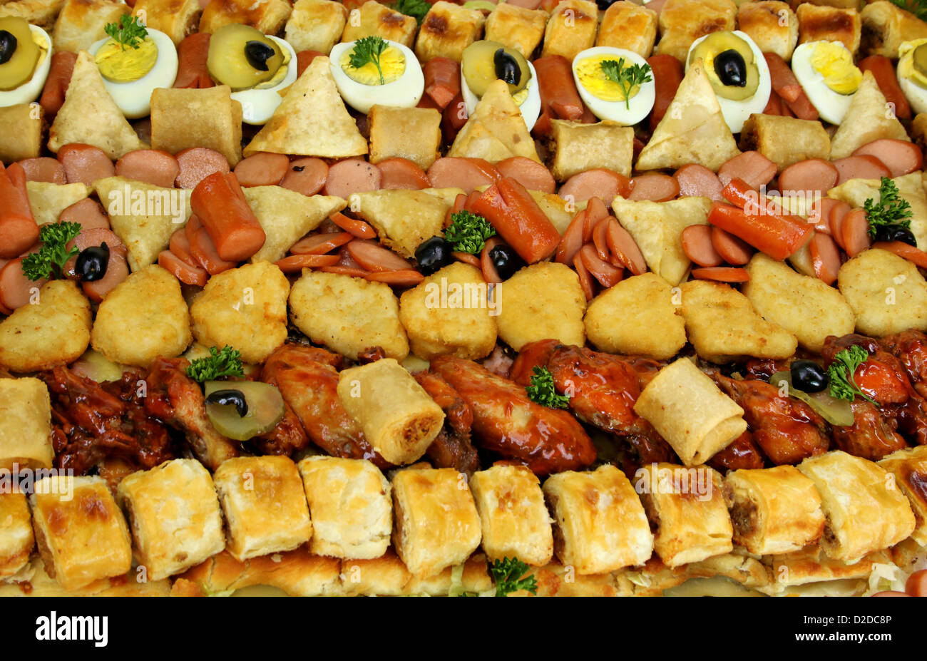 Nuggets platter hi-res stock photography and images - Alamy