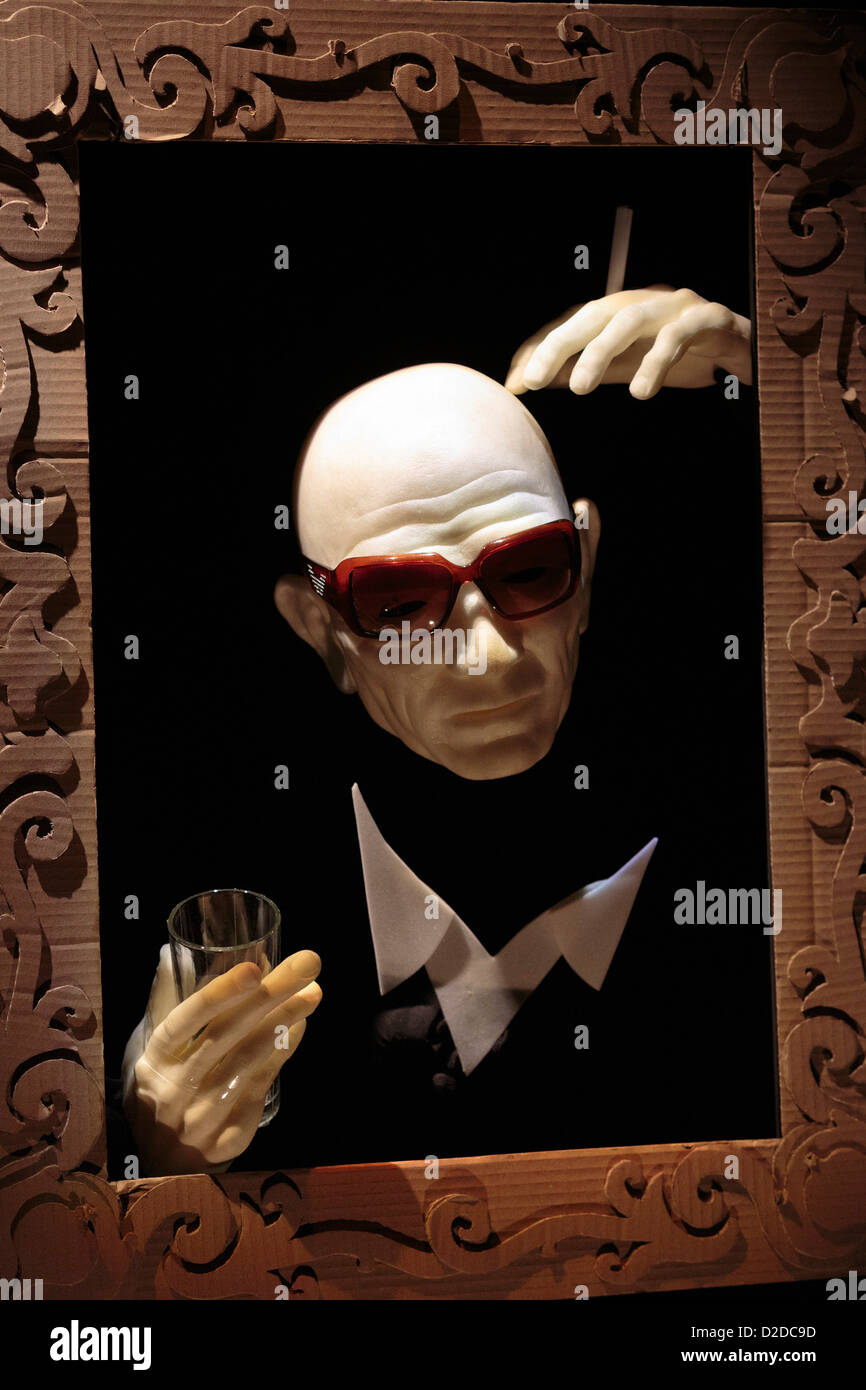 Blind Summit presents "The Heads" at the Soho Theatre for the London ...