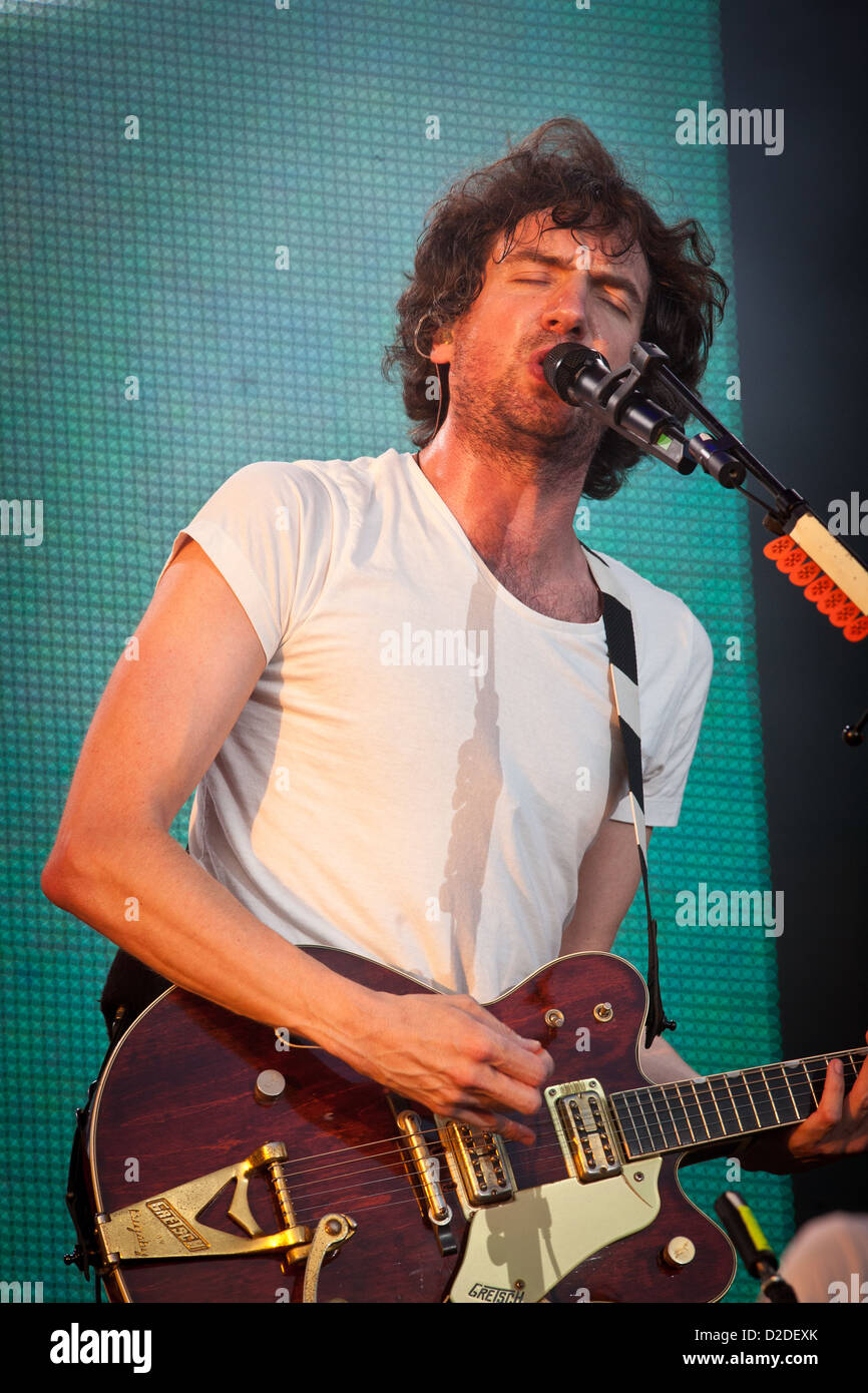 Gary Lightbody Snow Patrol High Resolution Stock Photography and Images ...