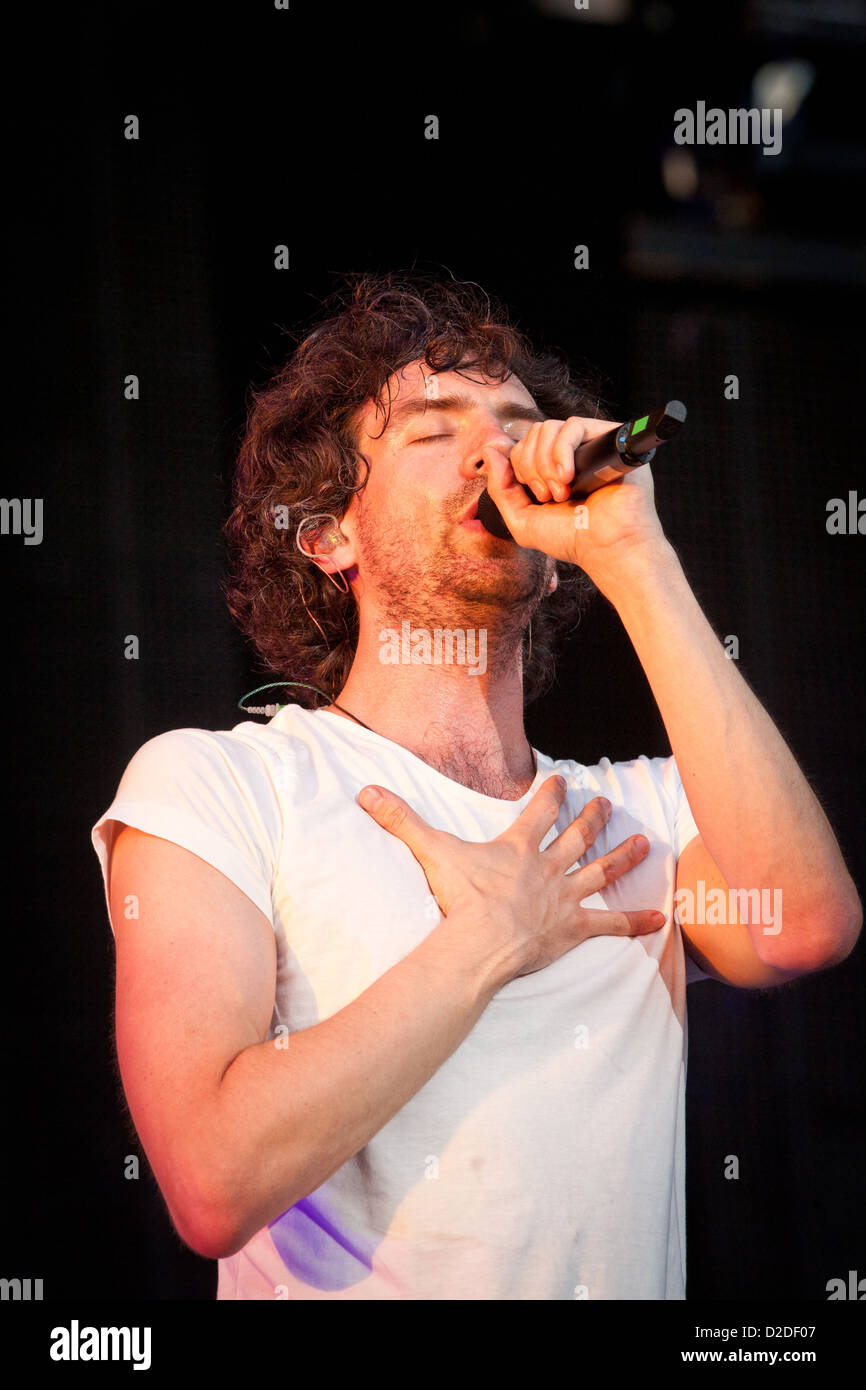 Gary lightbody hi-res stock photography and images - Alamy