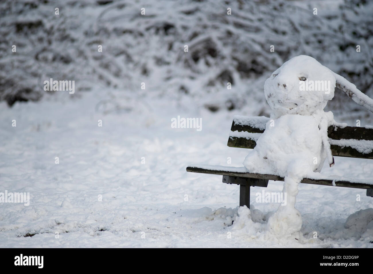 Snowman on wimbledon common hi-res stock photography and images - Alamy