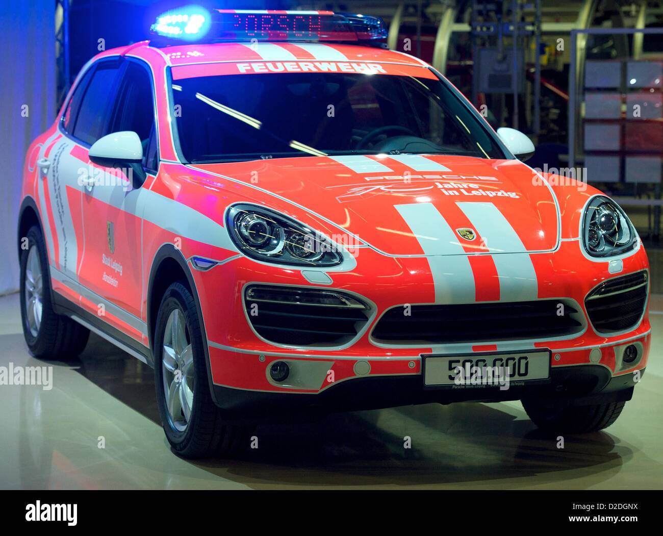 Porsche on fire hi-res stock photography and images - Alamy