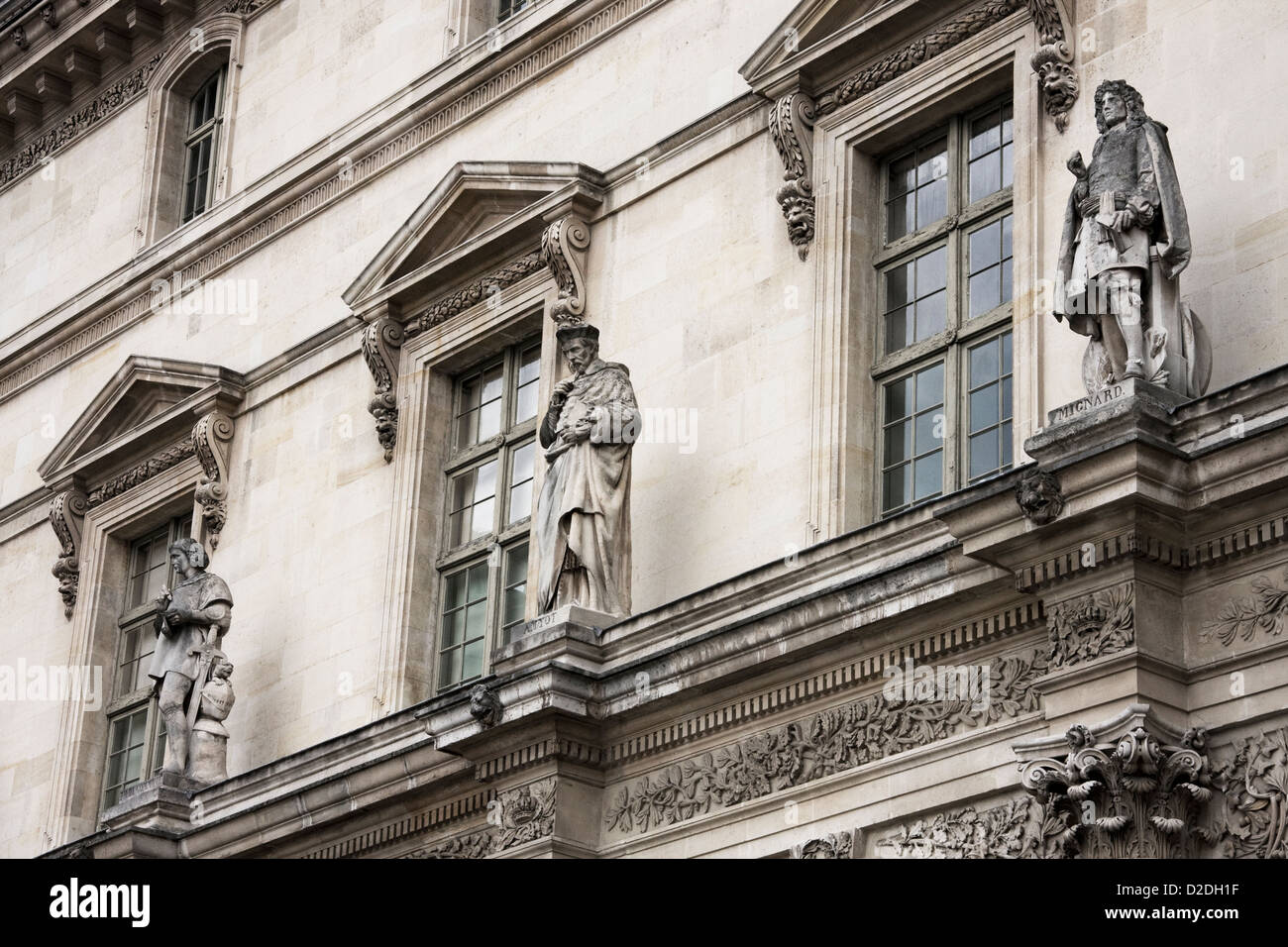 Paris france cour napoleon hi-res stock photography and images - Alamy