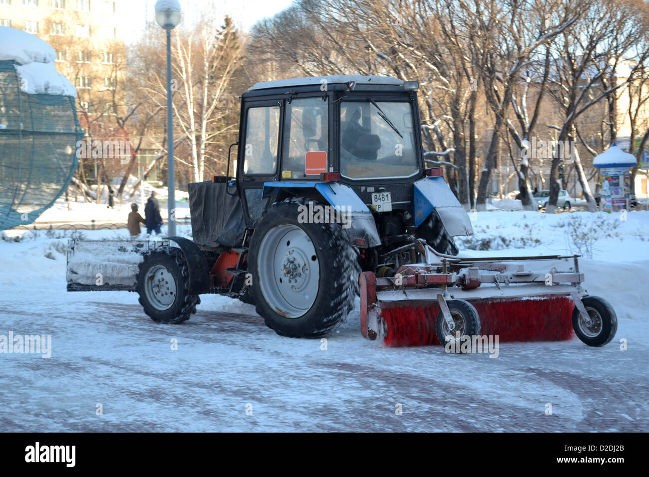 Snow bulldozer hi-res stock photography and images - Alamy