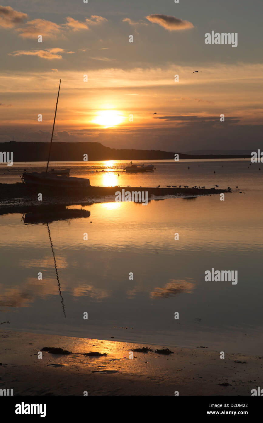 Mudeford quay sunset hi-res stock photography and images - Alamy