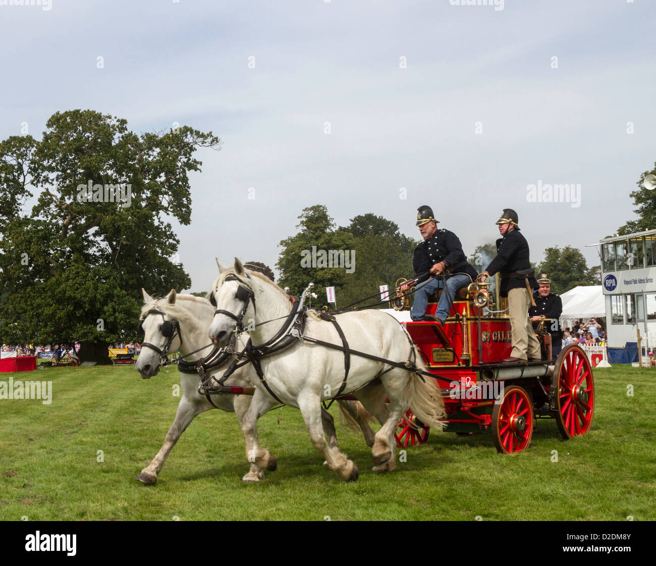 Horse drawn fire engine hi-res stock photography and images - Alamy
