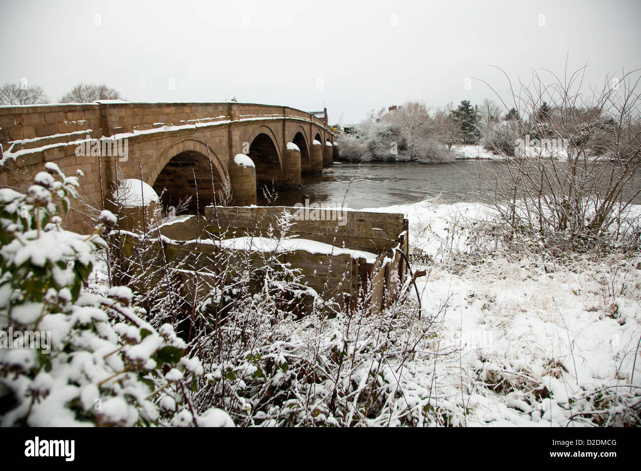 Swarkestone Bridge High Resolution Stock Photography and Images - Alamy
