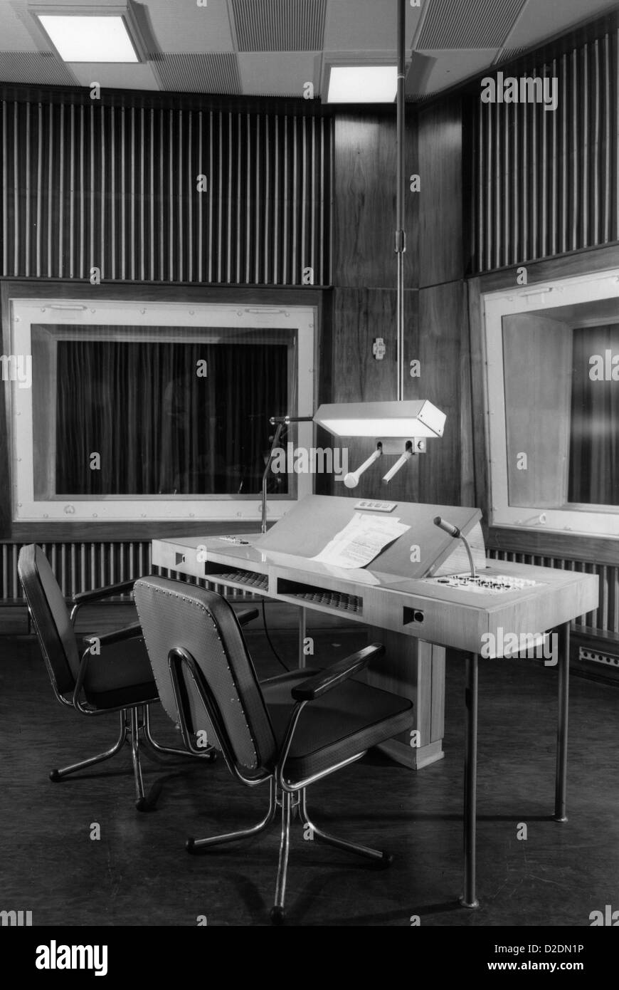 Broadcasting house nalepastrasse hi-res stock photography and images ...