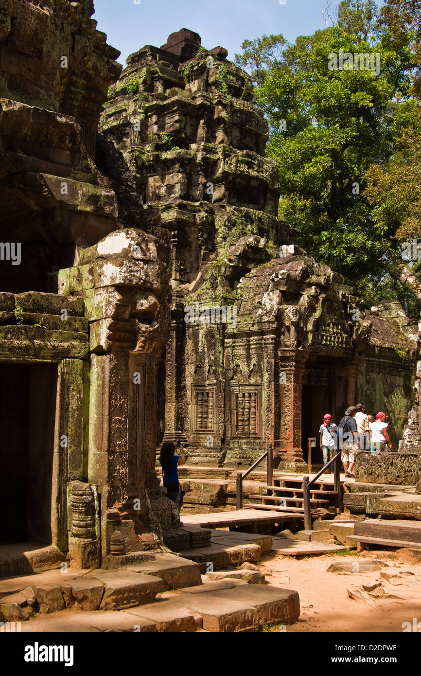 Angkorian temples hi-res stock photography and images - Alamy