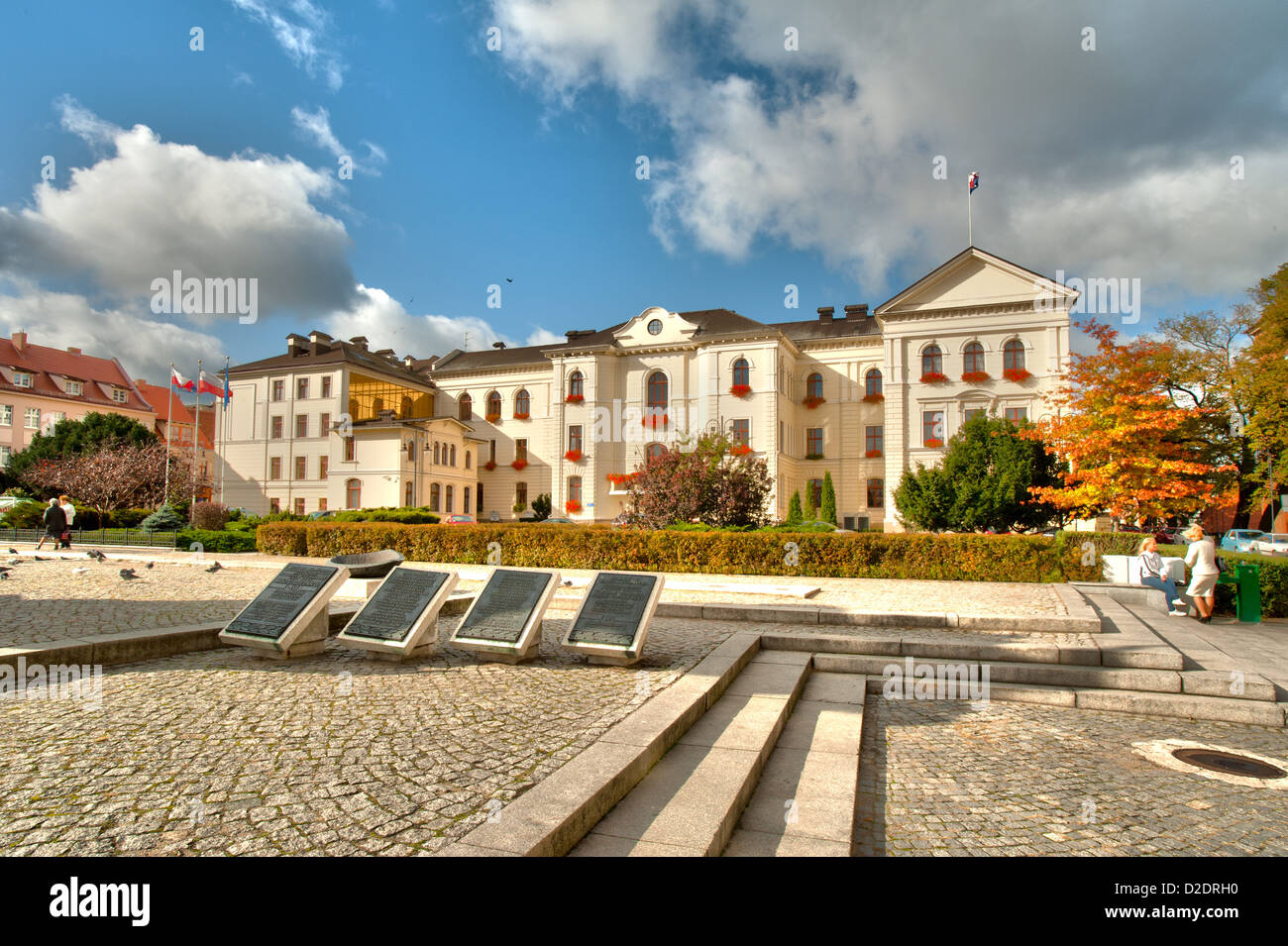 Classic building hi-res stock photography and images - Alamy