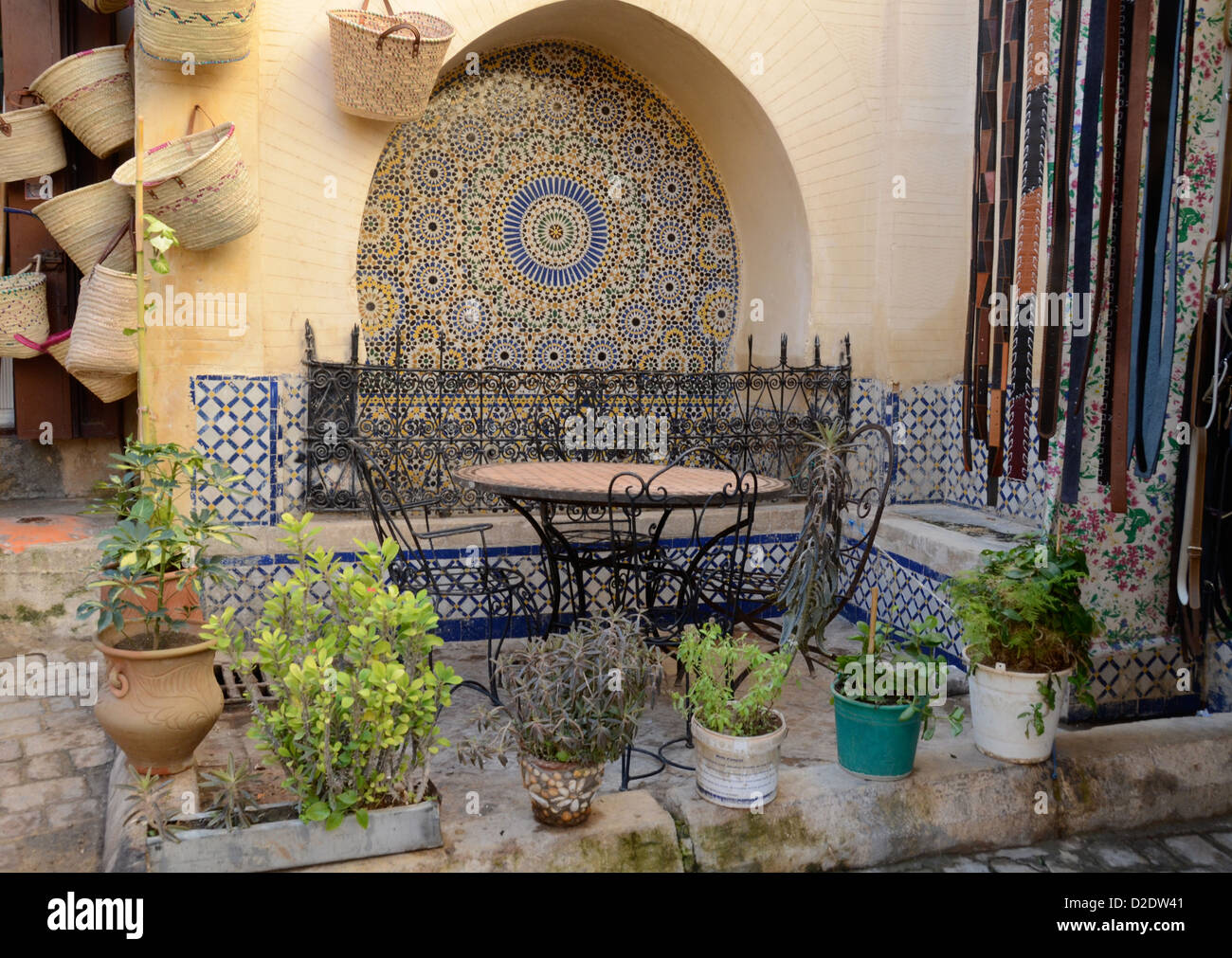 Pretty corner, Fez medina, Morocco Stock Photo - Alamy