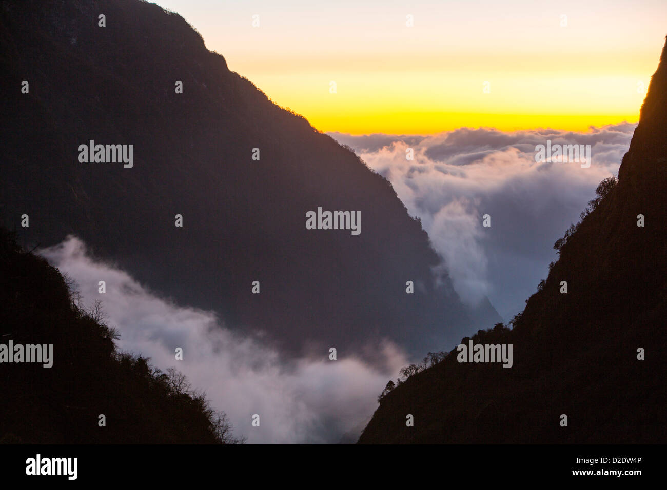 Modi Khola Valley Annapurna Sanctuary High Resolution Stock Photography ...