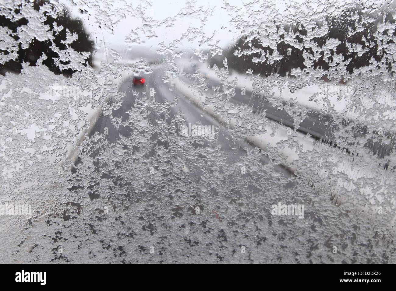 Snow And Sleet On A Windscreen On The A1 Near Morpeth Stock Photo Alamy snow-and-sleet-on-a-windscreen-on-the-a1-near-morpeth-stock-photo-alamy