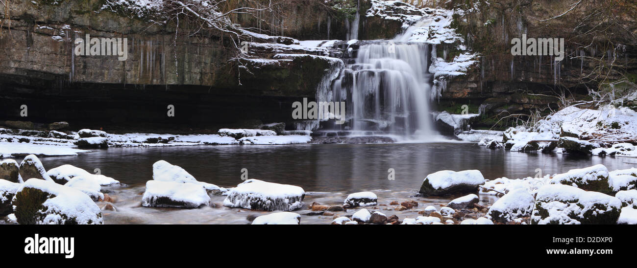 Cauldron force waterfall hi-res stock photography and images - Alamy