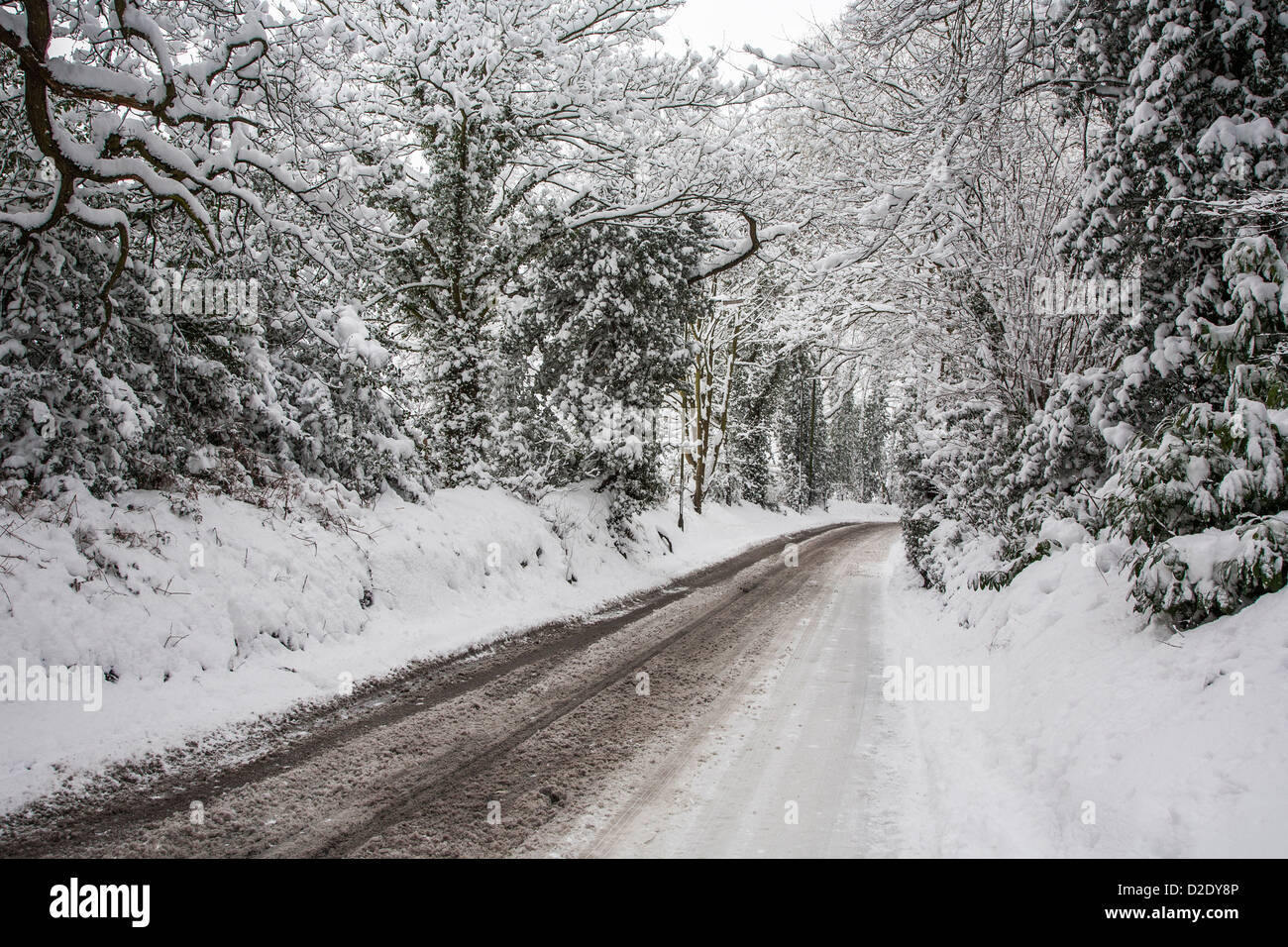 Snowy southern england hi-res stock photography and images - Alamy