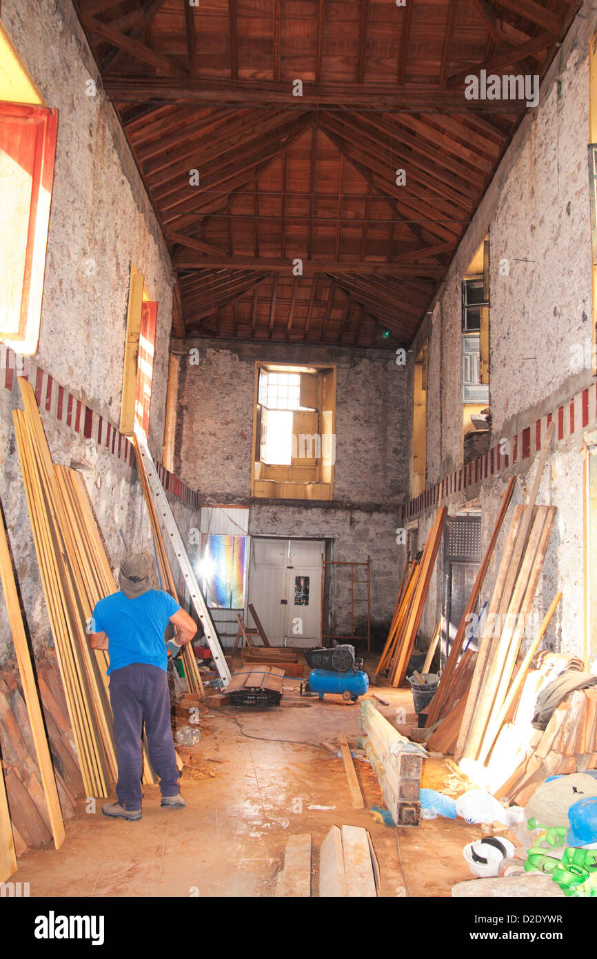 Refurnishing hi-res stock photography and images - Alamy