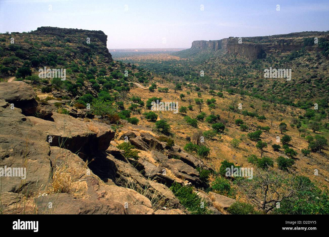 Bandiagara escarpment hi-res stock photography and images - Alamy