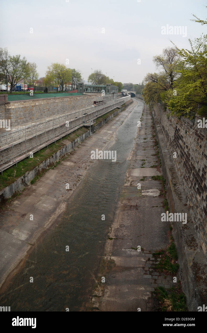 Vienna river hi-res stock photography and images - Alamy