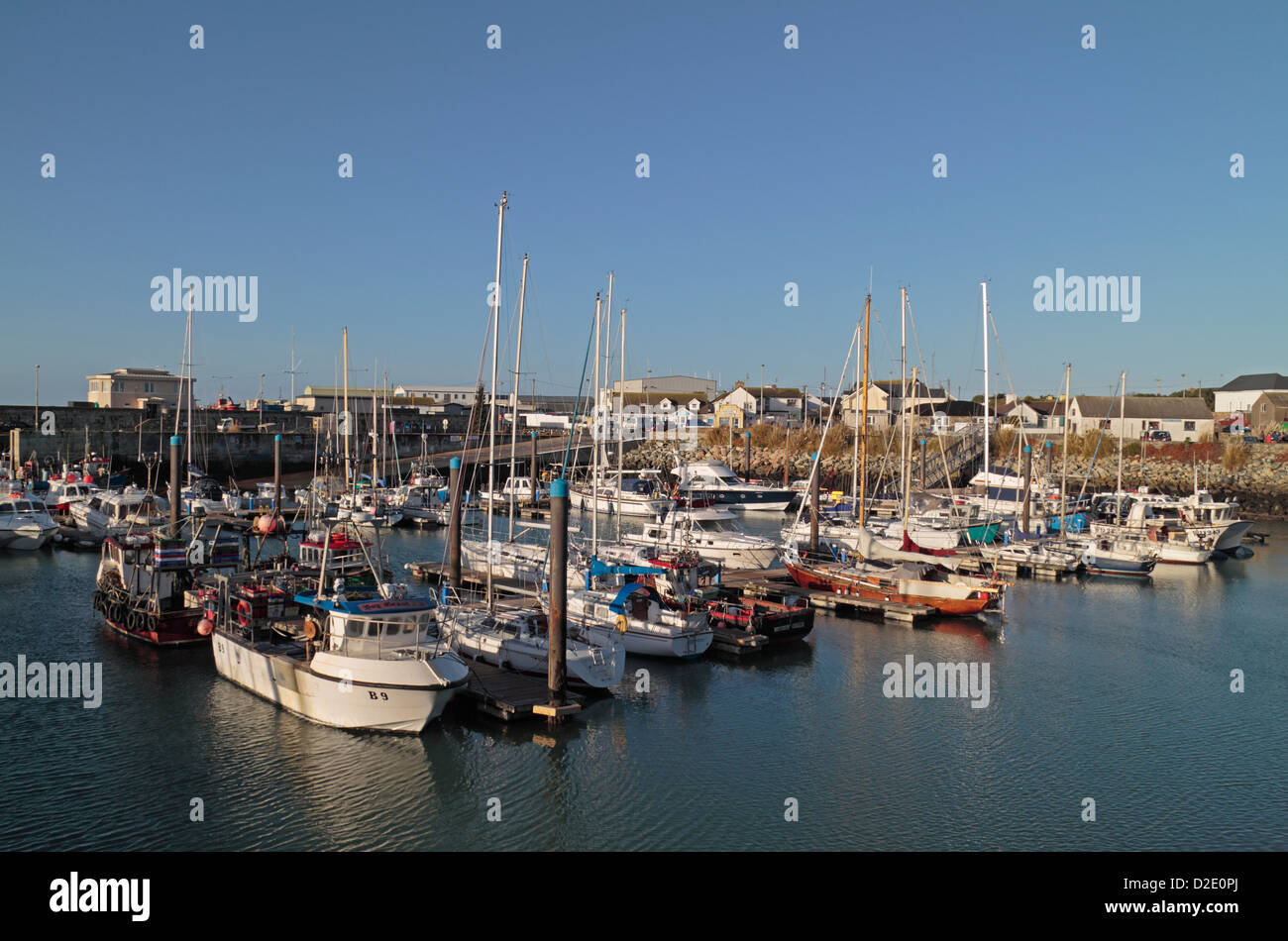 Wexford quay hi-res stock photography and images - Alamy