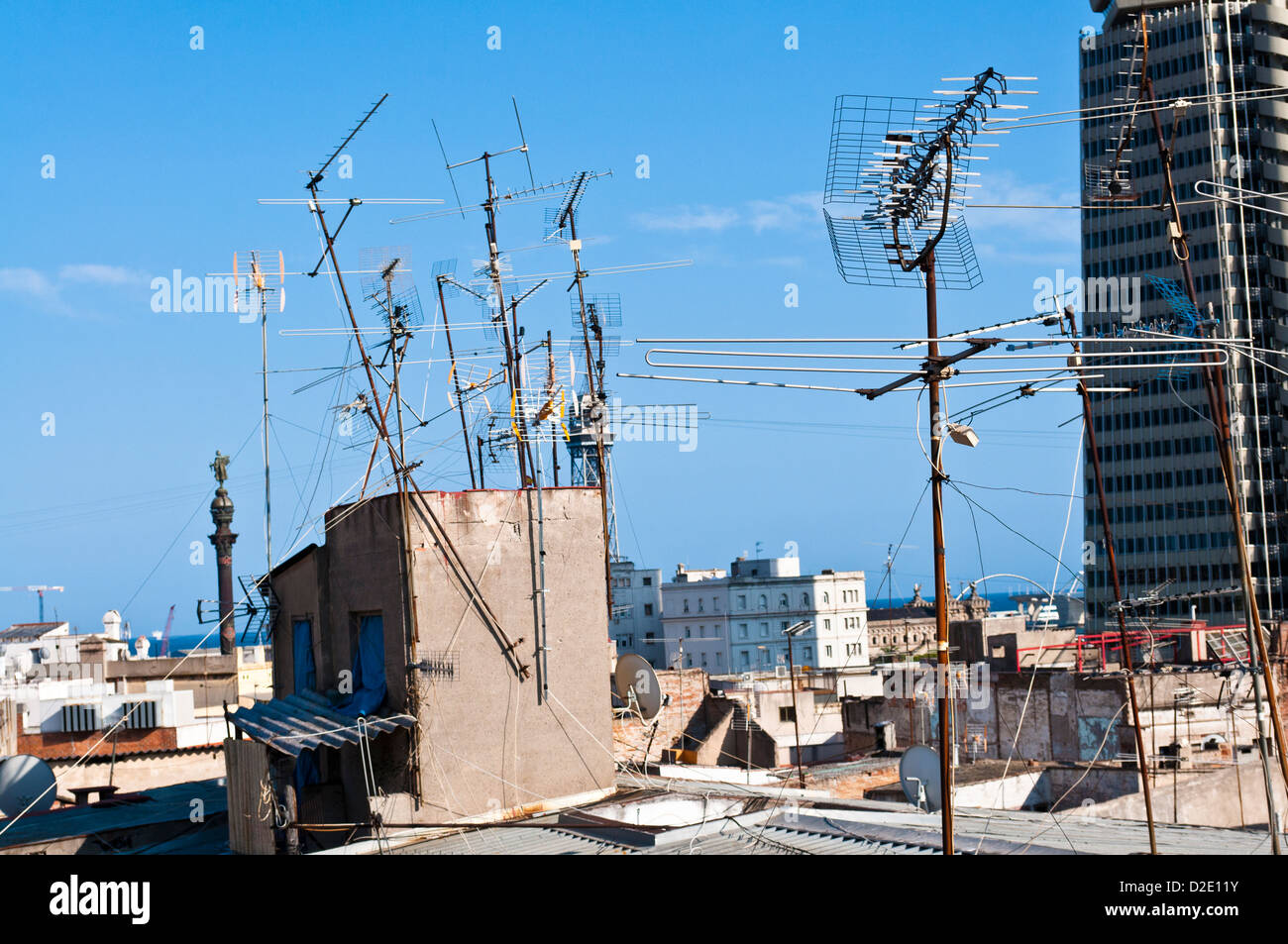 Tv antennas hi-res stock photography and images - Alamy