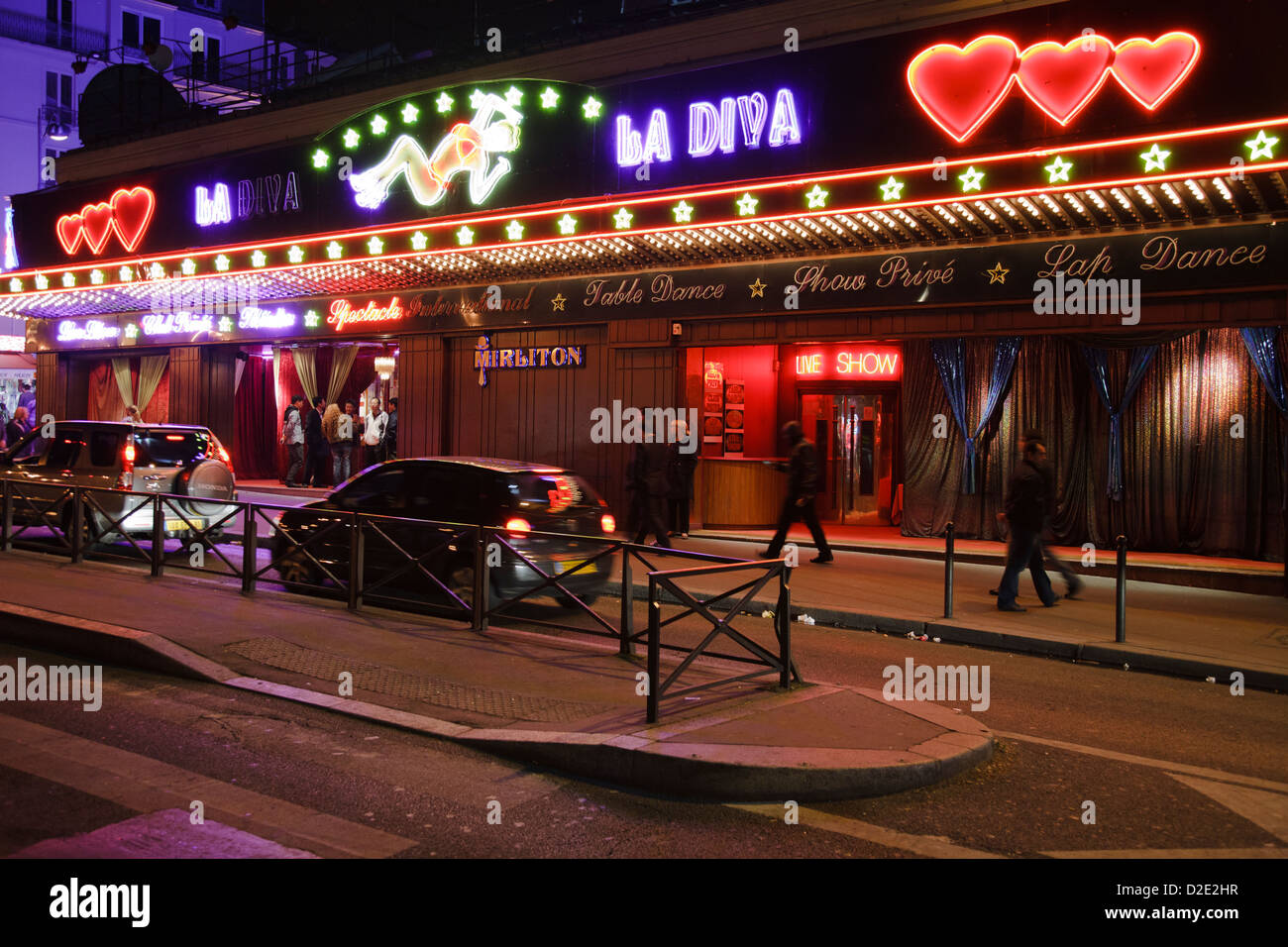 Boulevard de Clichy - a red-light district in Paris Stock Photo - Alamy