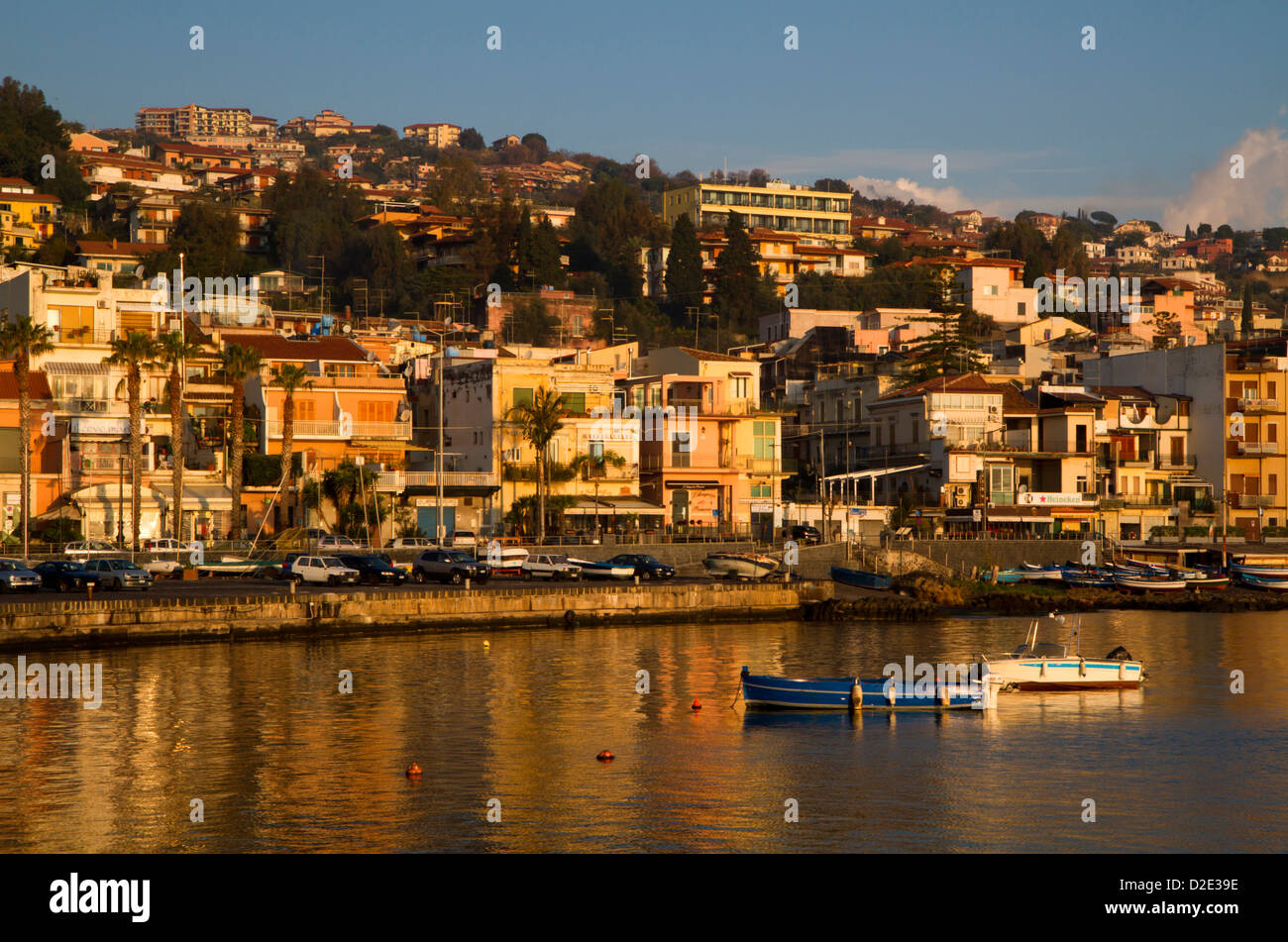 Aci castello hi-res stock photography and images - Alamy
