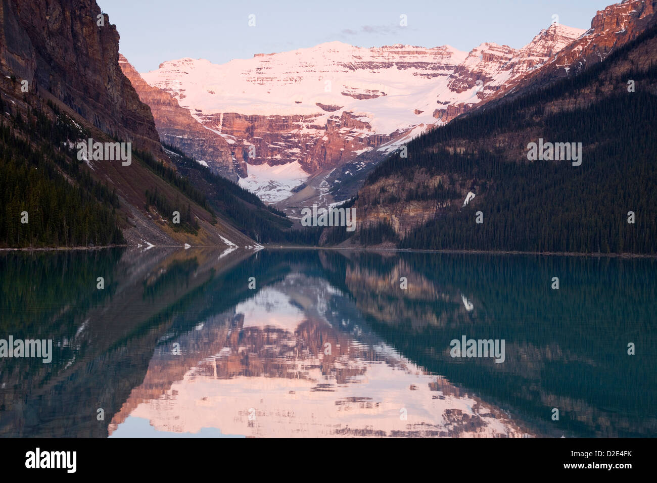 LAKE LOUISE VICTORIA GLACIER MOUNT VICTORIA BANFF NATIONAL PARK ALBERTA ...