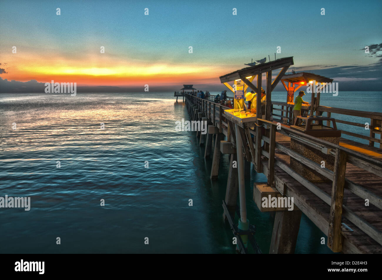 Naples Pier in Naples, Florida shortly after sunset Stock Photo - Alamy