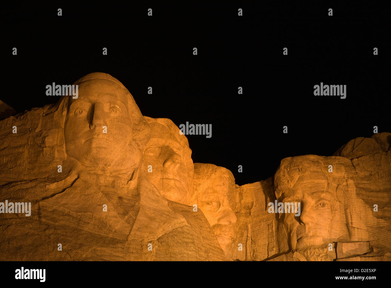 MOUNT RUSHMORE NATIONAL MONUMENT (©GUTZON & LINCOLN BORGLUM 1941) BLACK ...