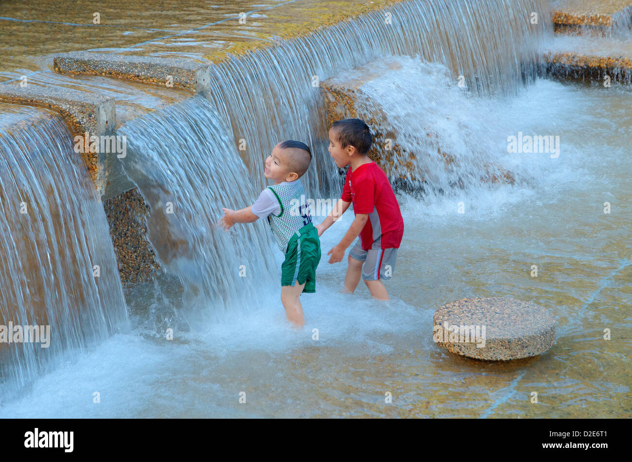 First Nations Children Stock Photos & First Nations Children Stock ...