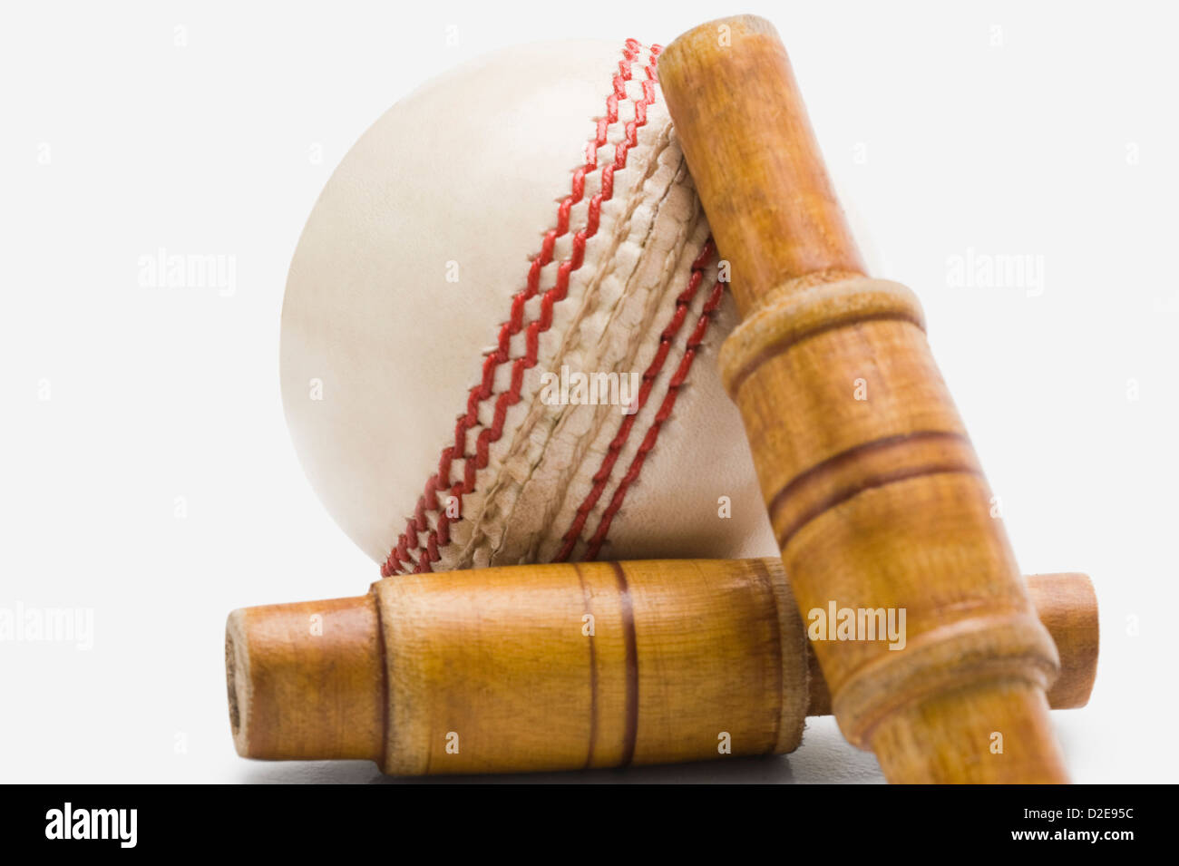 Cricket bails cut out hi-res stock photography and images - Alamy