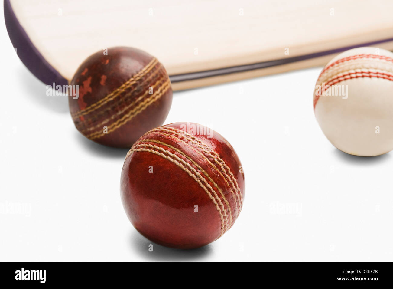 How to make cricket balls hi-res stock photography and images - Alamy
