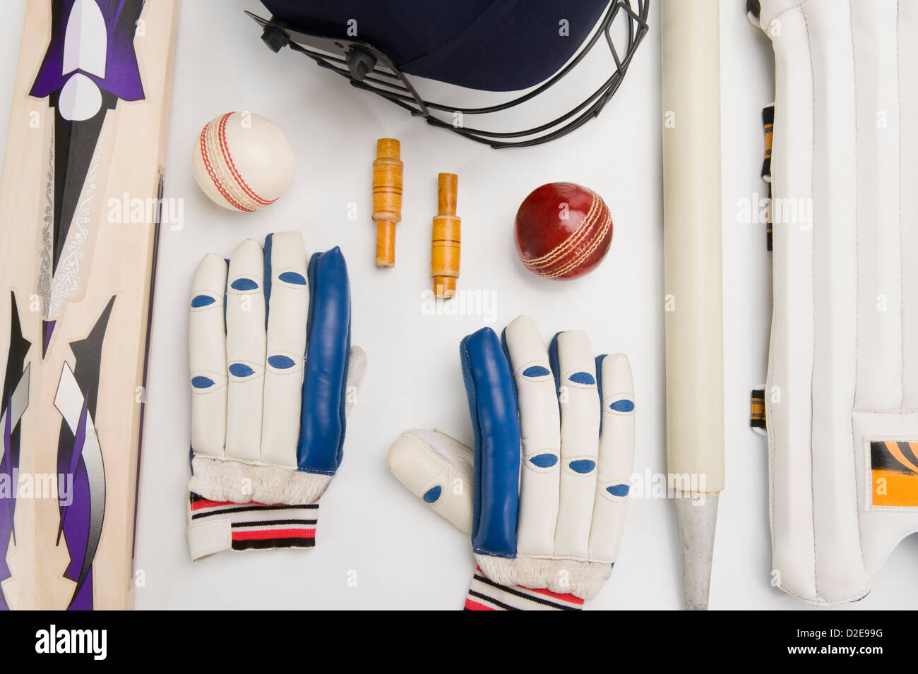 Cricket equipment hi-res stock photography and images - Alamy