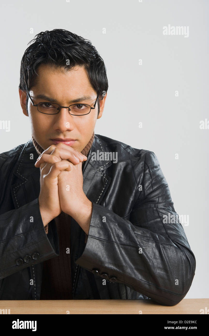 Portrait of a man looking serious Stock Photo - Alamy