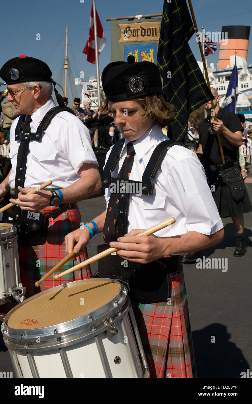 Queen drummer hi-res stock photography and images - Alamy