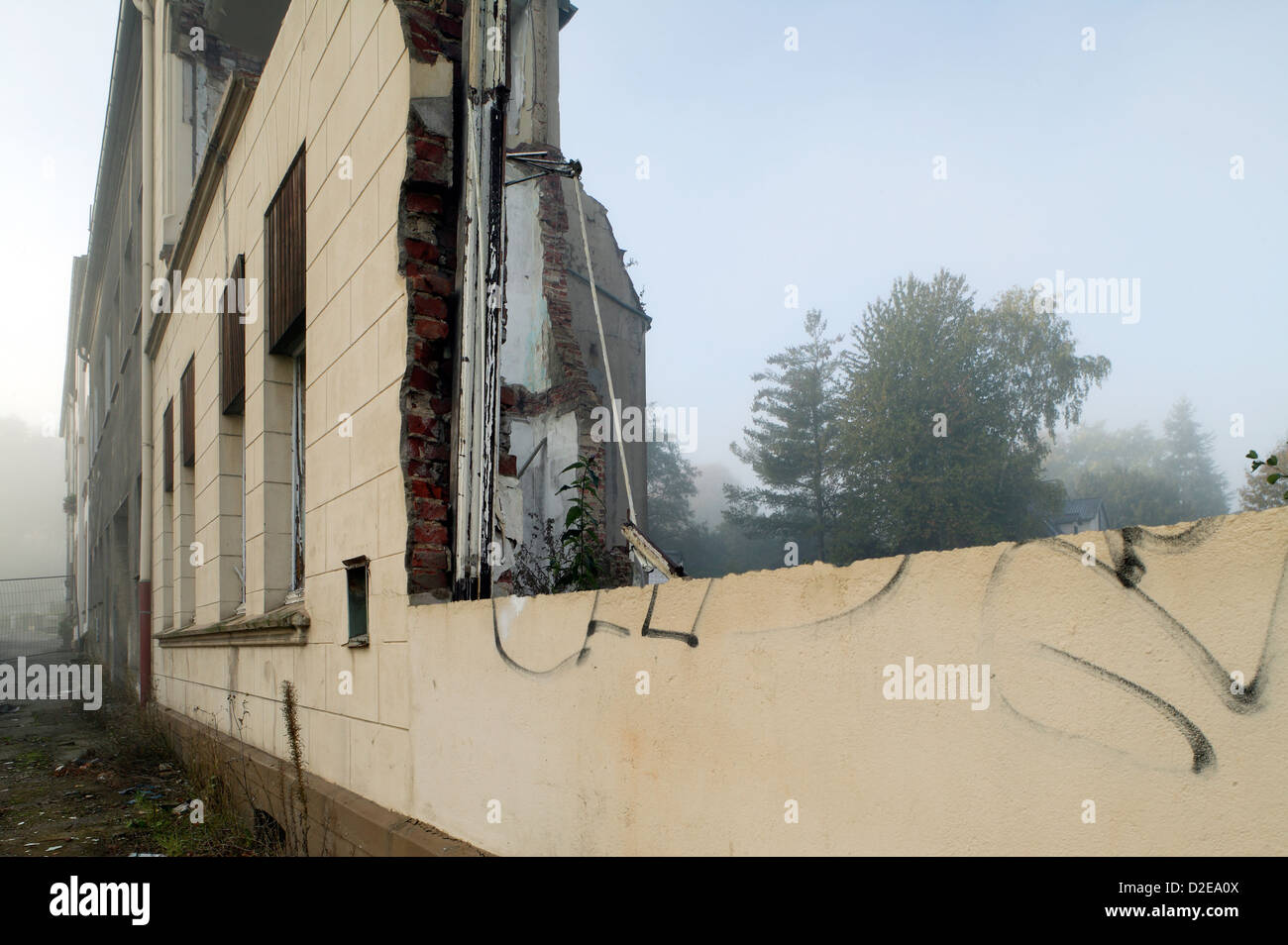 Essen, Germany, ruin simple residential buildings in Essen-Rellingen ...