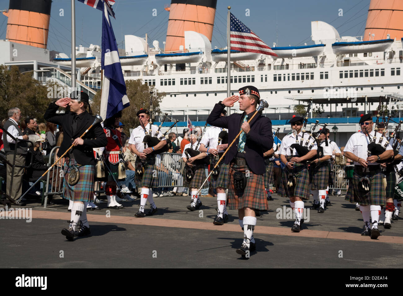 Bagpipers in the Grand Parade of Clans at the Scotsfest Scottish ...