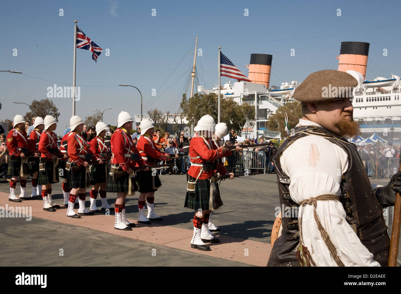 Scottish men parade pageantry hi-res stock photography and images - Alamy