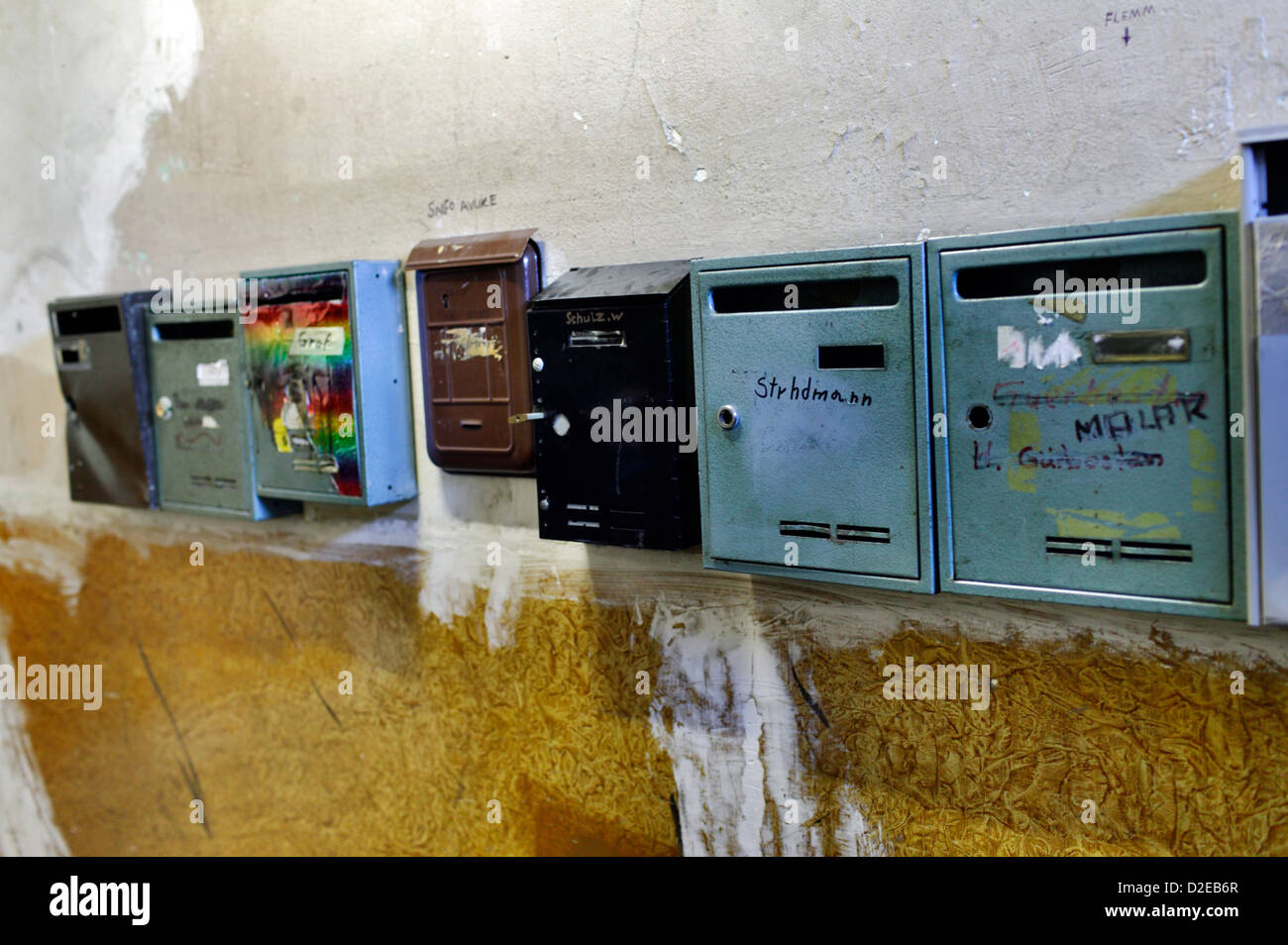 Duisburg, Germany, letter boxes in a tenement Stock Photo - Alamy