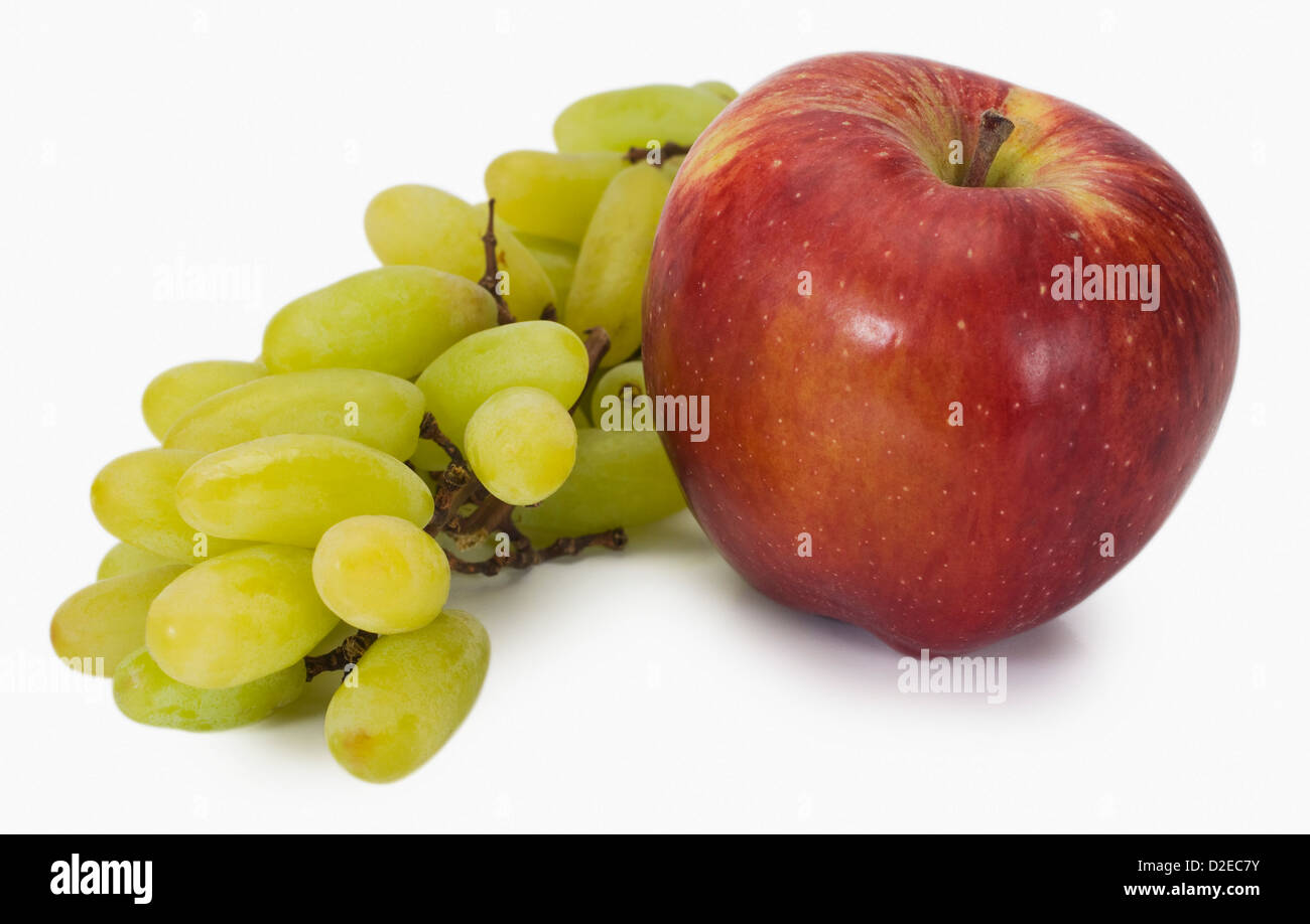 Cut up apple grapes hi-res stock photography and images - Alamy